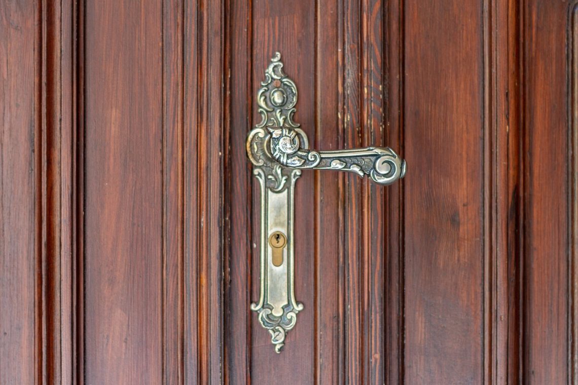 7+ Jenis Handle Pintu untuk Rumah - Inspirasi Graha Elite